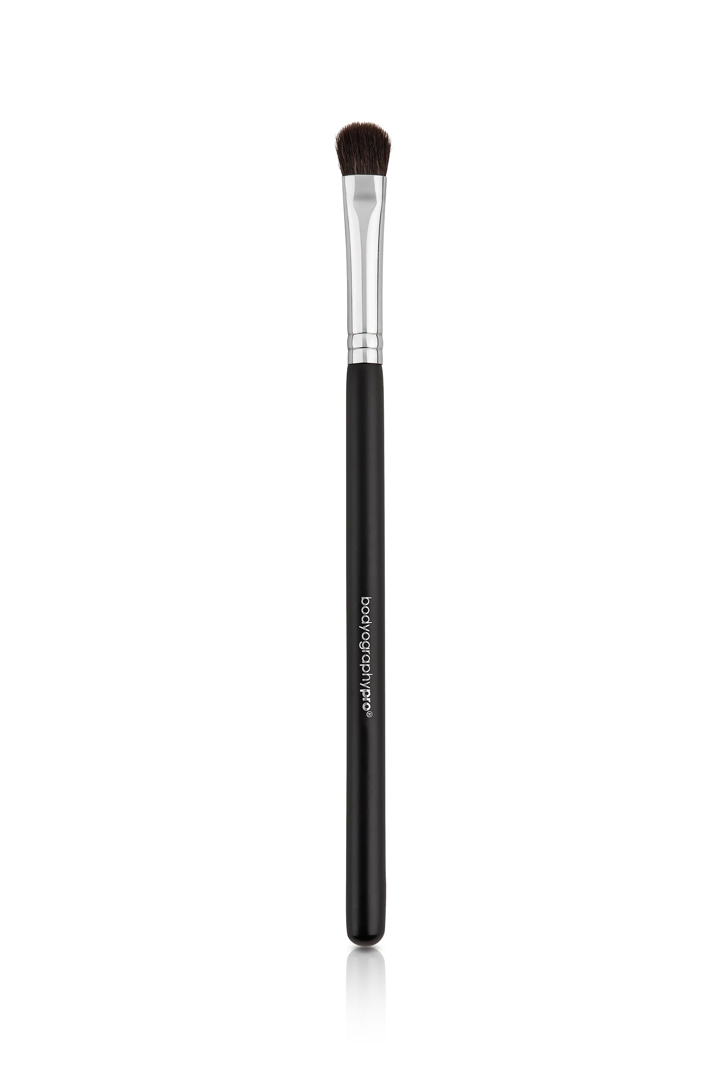 eyeshadow brush